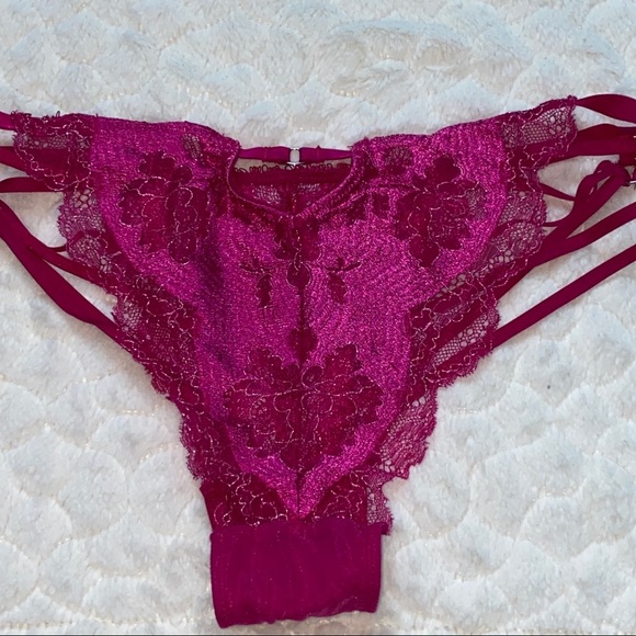 Victoria's Secret | Intimates & Sleepwear | Rare Cheeky Vs Vstring Very ...